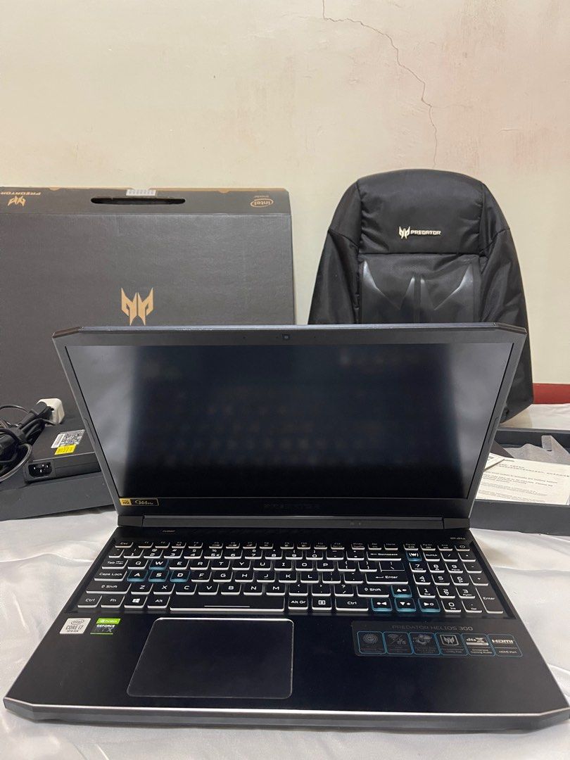 Predator Helios 300 PH315-53-72RY, Computers & Tech, Laptops ...