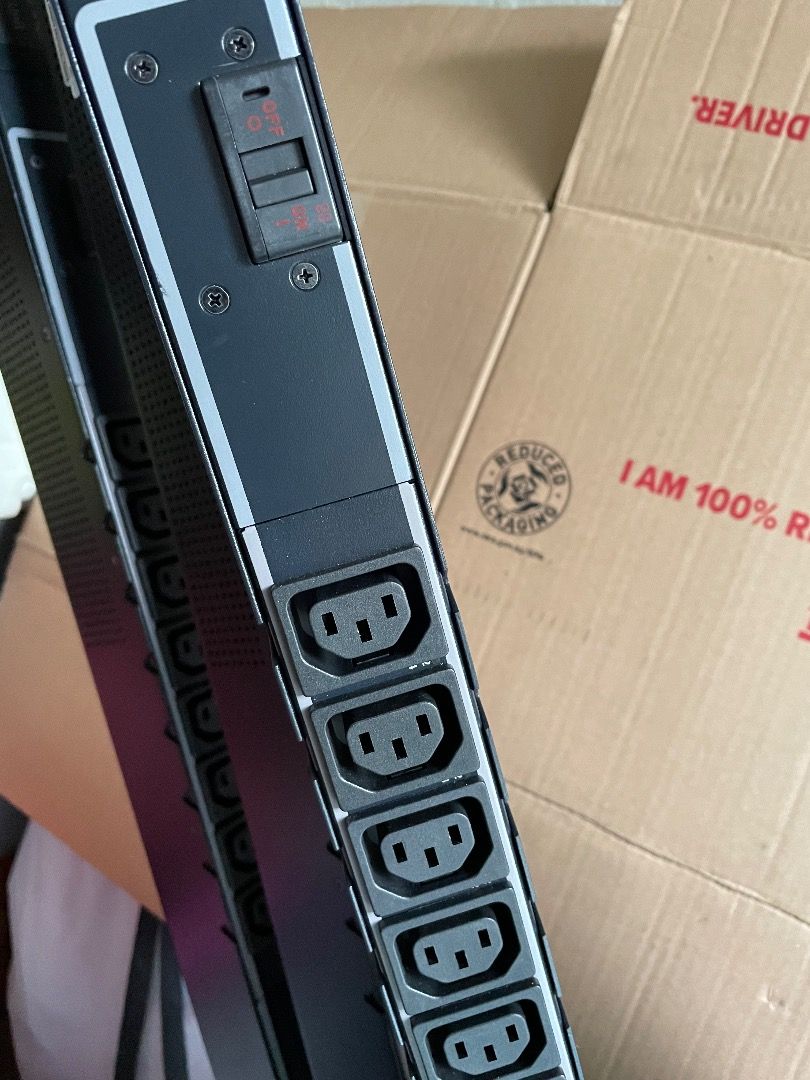 Rack PDU - ServerTech STV-4102K 7.3kW with 24 x C13 sockets, Computers ...