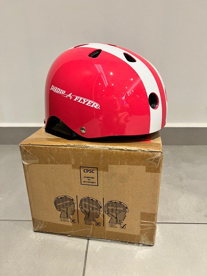 Radio flyer helmet (Pink), Sports Equipment, Bicycles & Parts, Parts ...
