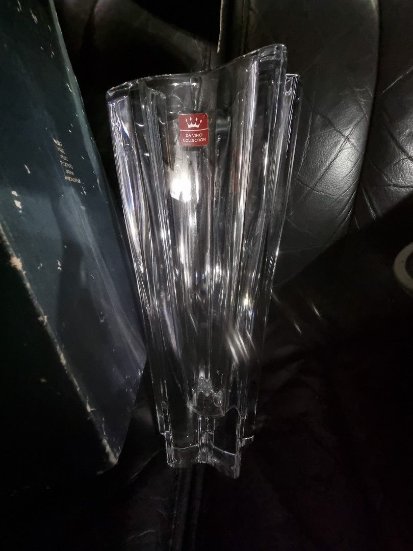 Rcr star crystal vase unique shape, Furniture & Home Living, Home Decor ...