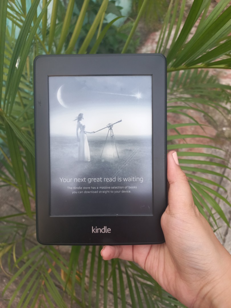 Rush! Kindle Paperwhite 6th gen for sale!, Mobile Phones & Gadgets, E ...