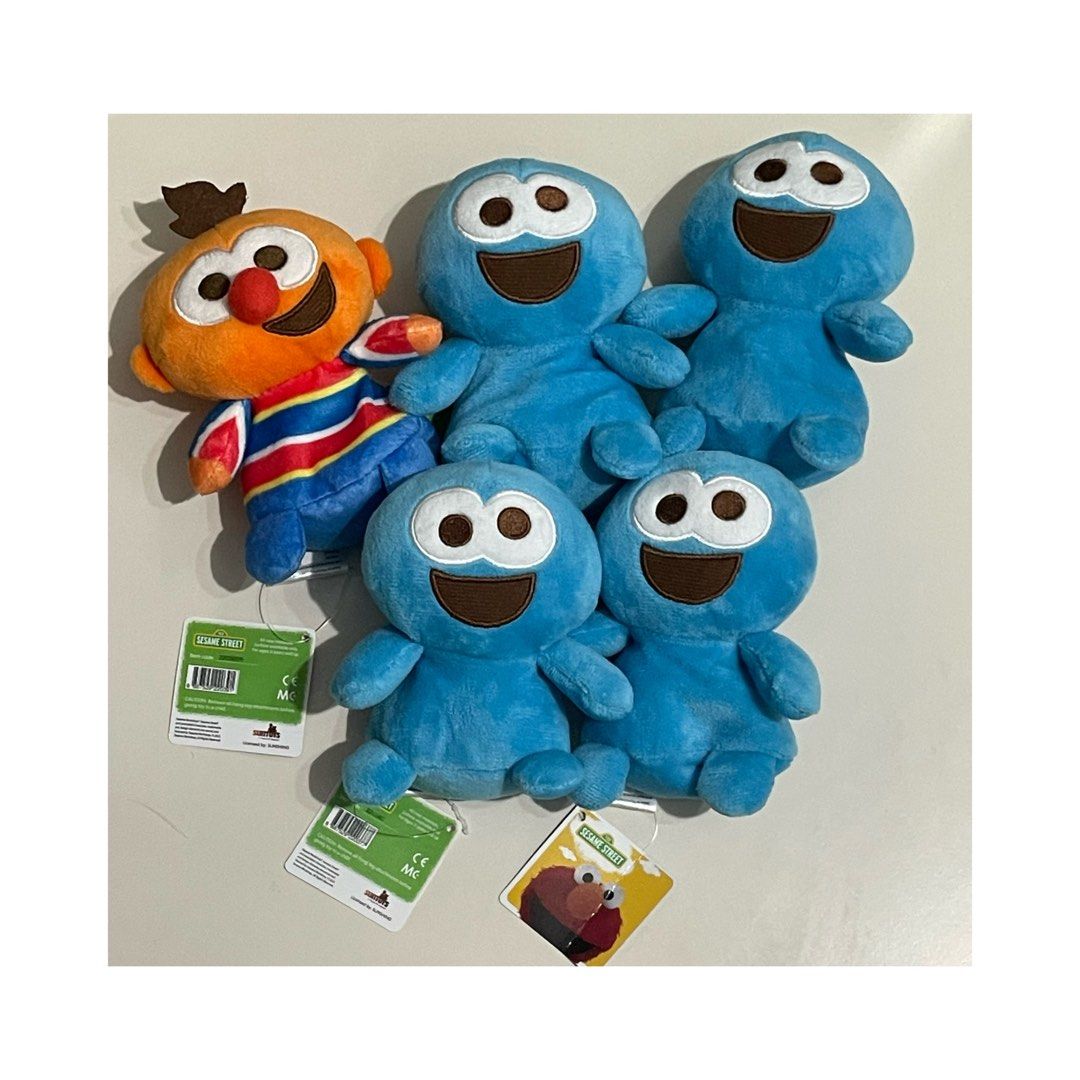 Sesame Street soft toy 14cm, Hobbies & Toys, Toys & Games on Carousell