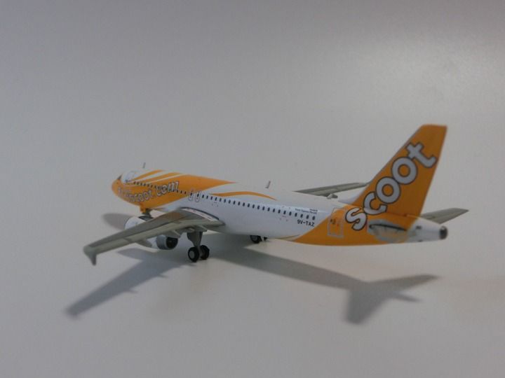 Singapore Scoot Airline Airbus A320-200 Model (1:400), Hobbies & Toys ...