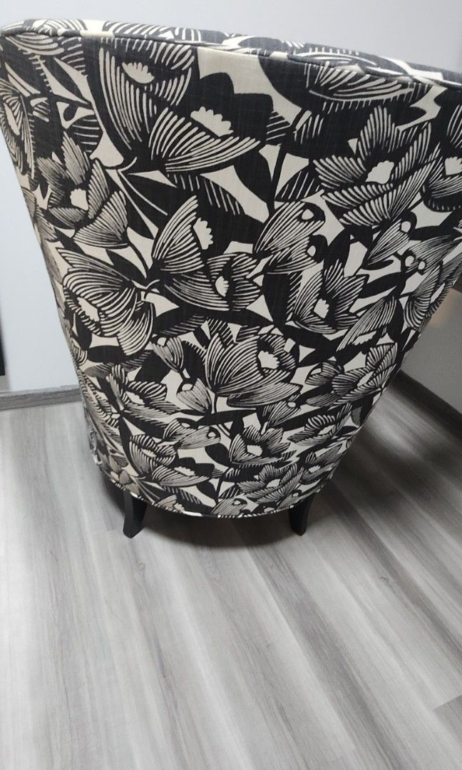 Sofa, Furniture & Home Living, Furniture, Sofas on Carousell