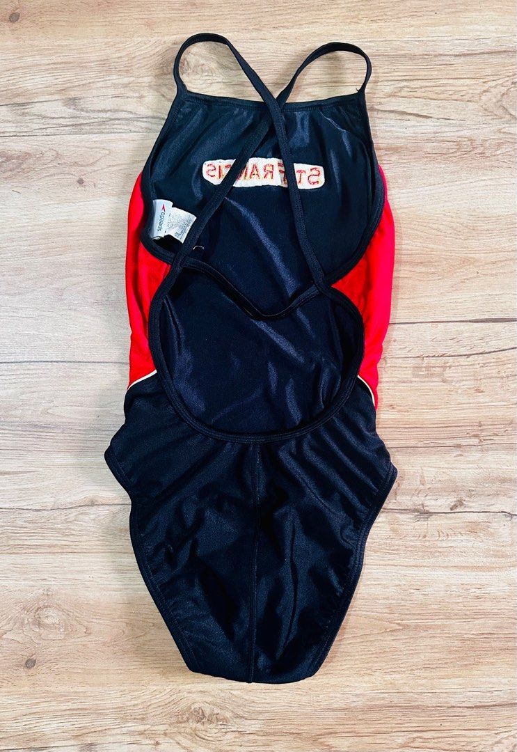 Speedo training swimsuit, Women's Fashion, Swimwear, Bikinis ...