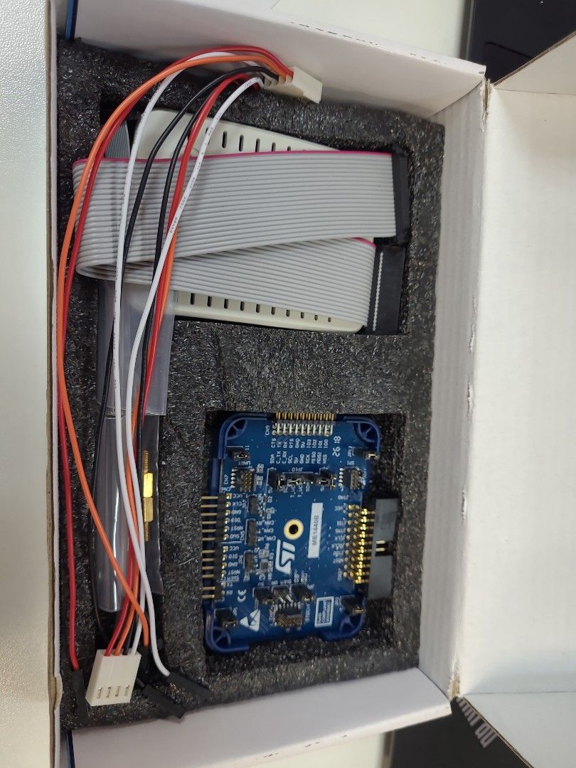 ST link debug programmer V3SET new, 其他, 其他 - Carousell