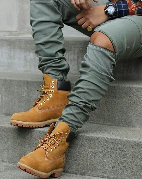 Timberland khaki boots, Men's Fashion, Footwear, Boots on Carousell