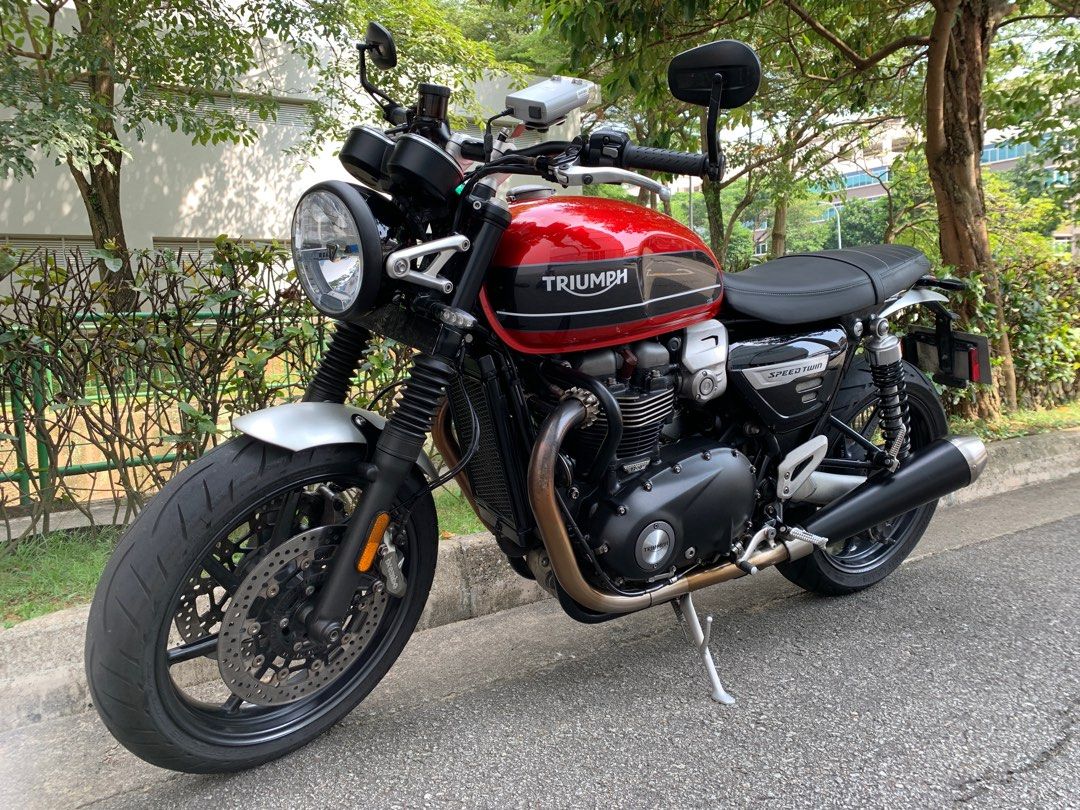 Triumph Bonnevville Speed Twin 1200cc. One Mature Owner. Registration ...