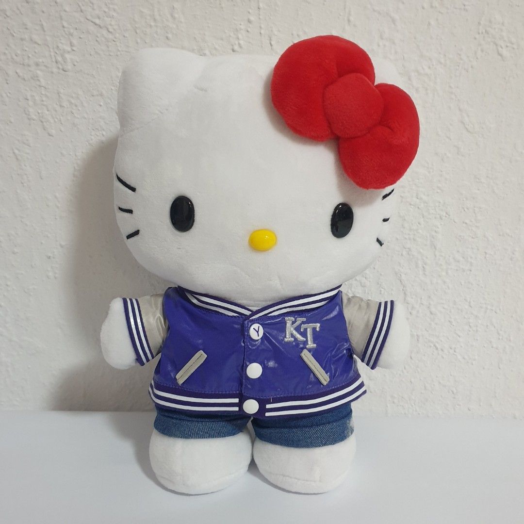 [Very Rare, Limited Edition] Hello Kitty x Yahoo! Plush, Hobbies & Toys, Toys & Games on Carousell