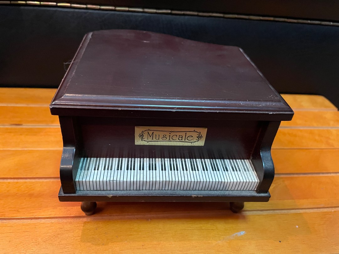 Vintage Musicbox Jewelry box grand piano. on Carousell