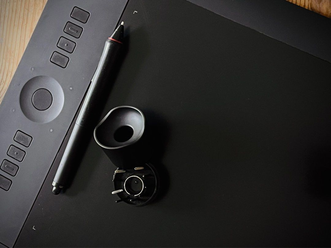 Wacom Intuos Professional - Large [Graphic Tablet], Computers & Tech ...