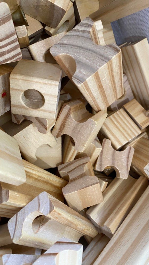 Wooden building blocks - marbles rolling, Hobbies & Toys, Toys & Games ...