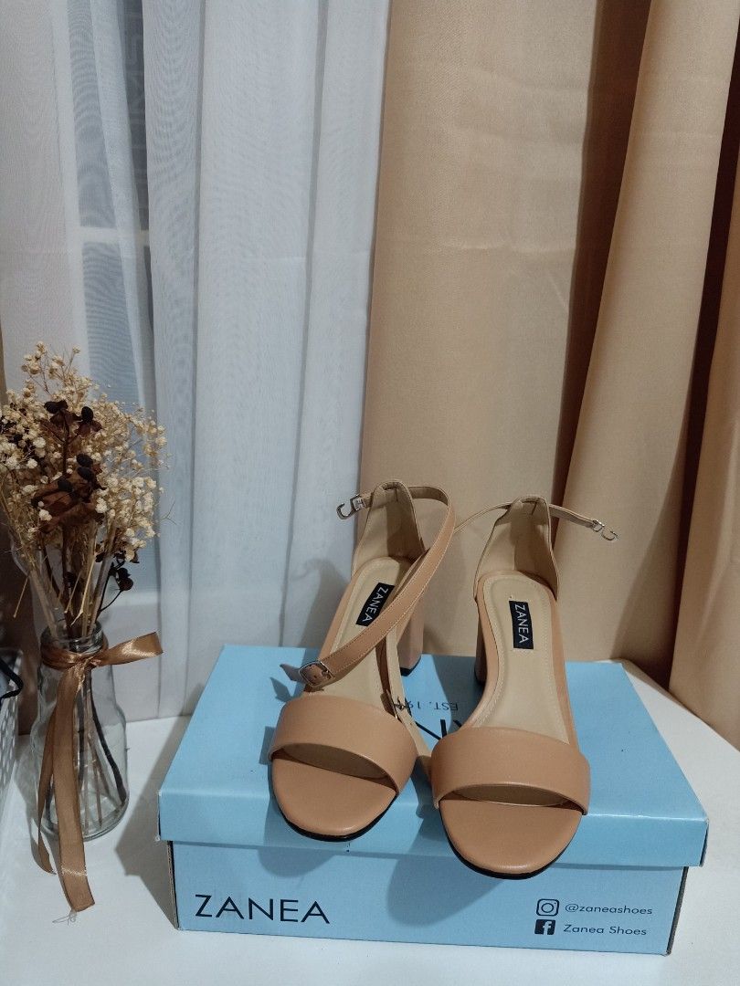 Zanea Nude Block Heels, Women's Fashion, Footwear, Shoe inserts on ...