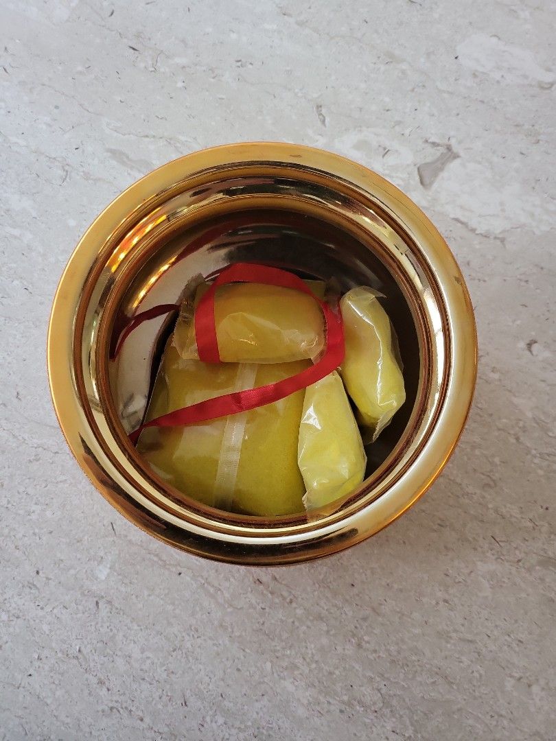 8 inch Taoist praying pot, Women's Fashion, Muslimah Fashion, Prayer ...