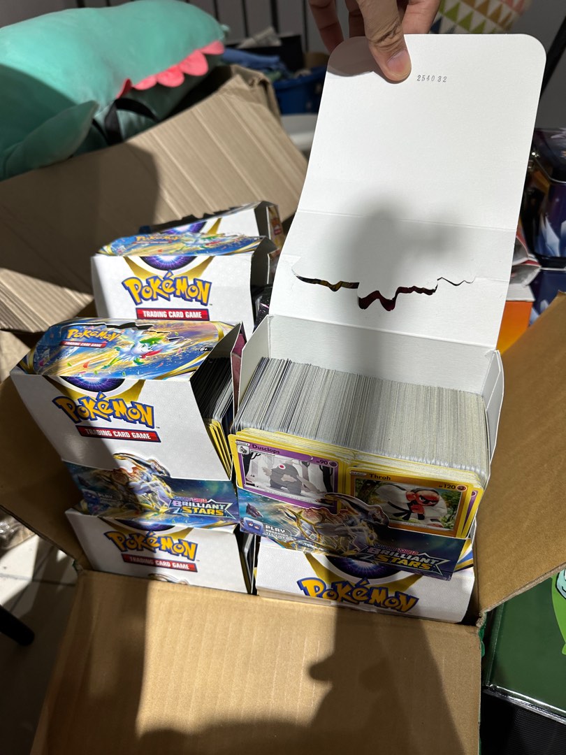 8,000+ random Common & Uncommon Pokemon Cards (from different sets ...