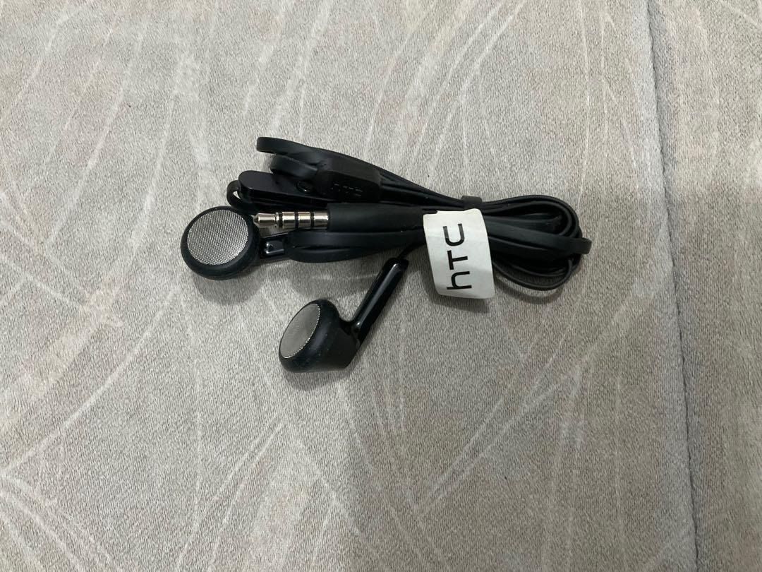 全新 原裝 HTC 100%NEW 掛耳式 免提 耳機, 音響器材, 頭戴式/罩耳式耳機 - Carousell