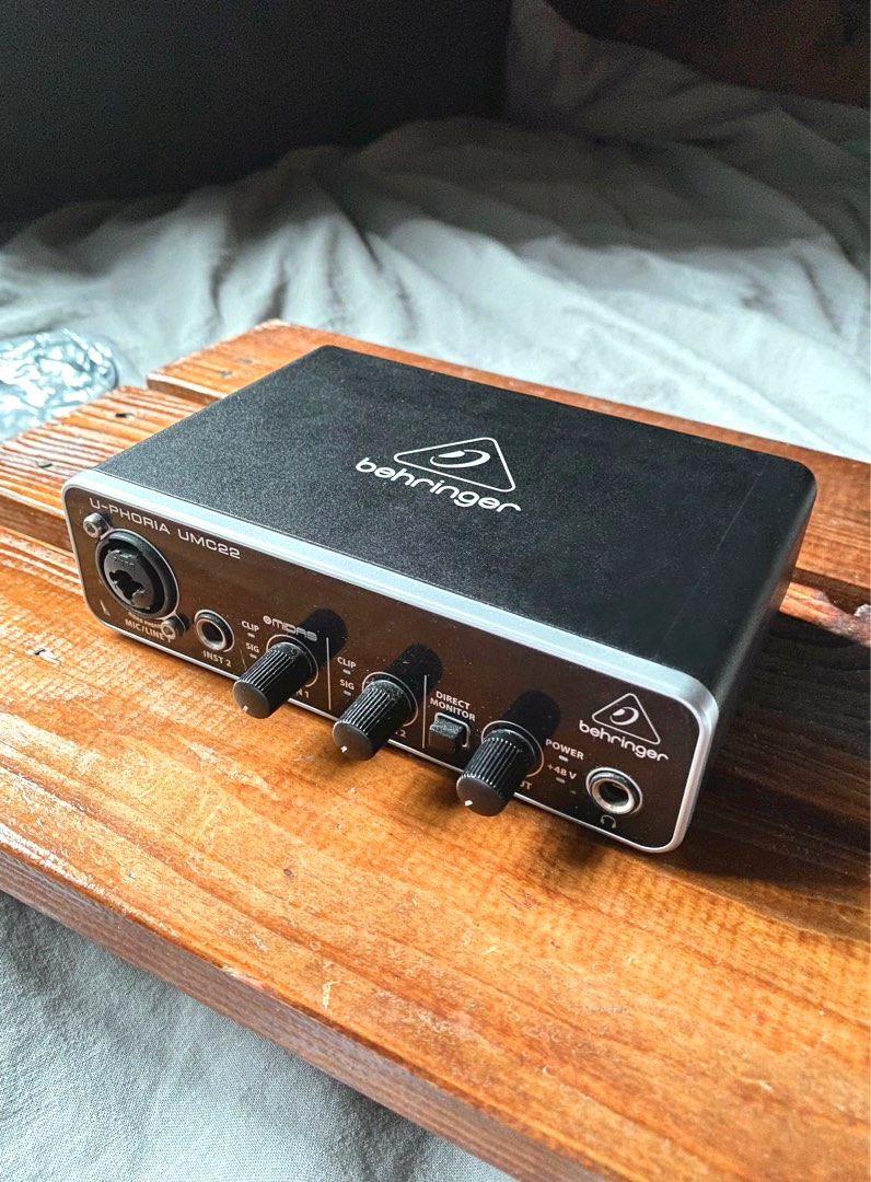 Behringer Audio Interface UMC22, Audio, Other Audio Equipment on Carousell