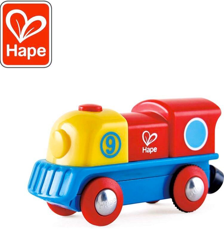 BNIB Hape Little Brave Engine Battery Operated Motorised Magnetic Wood ...