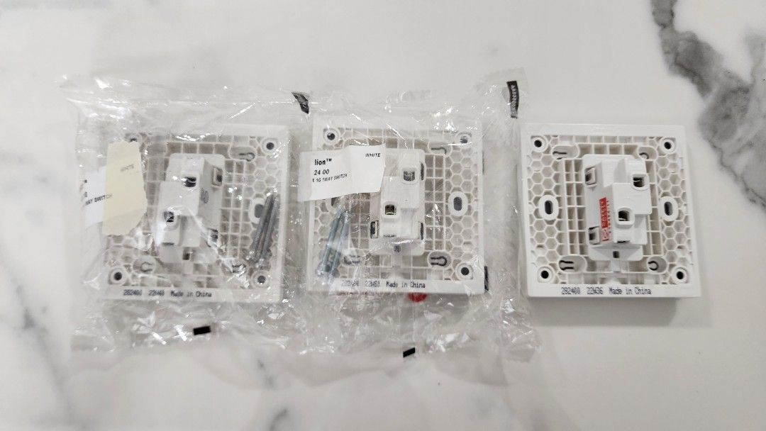 Brand new Legrand Galion 1G 1W switch, TV & Home Appliances, Electrical ...