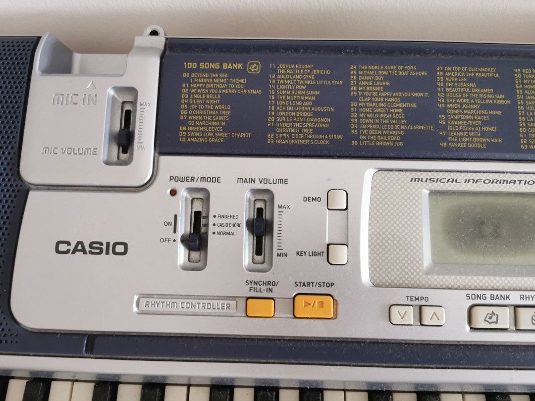 Casio LK110 Electronic Keyboard Key Lighting / Midi, Hobbies & Toys ...