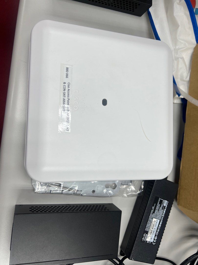 Cisco 1800 Series Integrated Services Router(Modular), Computers & Tech, Parts & Accessories ...