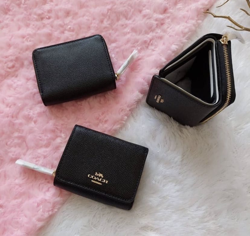 Coach Women Trifold Wallet, Women's Fashion, Bags & Wallets, Wallets ...