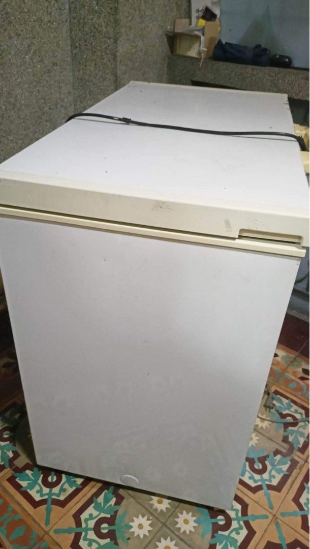 Condura CCF-200L, TV & Home Appliances, Kitchen Appliances ...