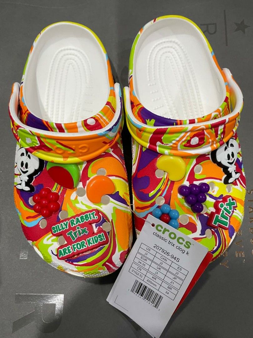 Crocs Classic Trix Clog J3 W5 on Carousell