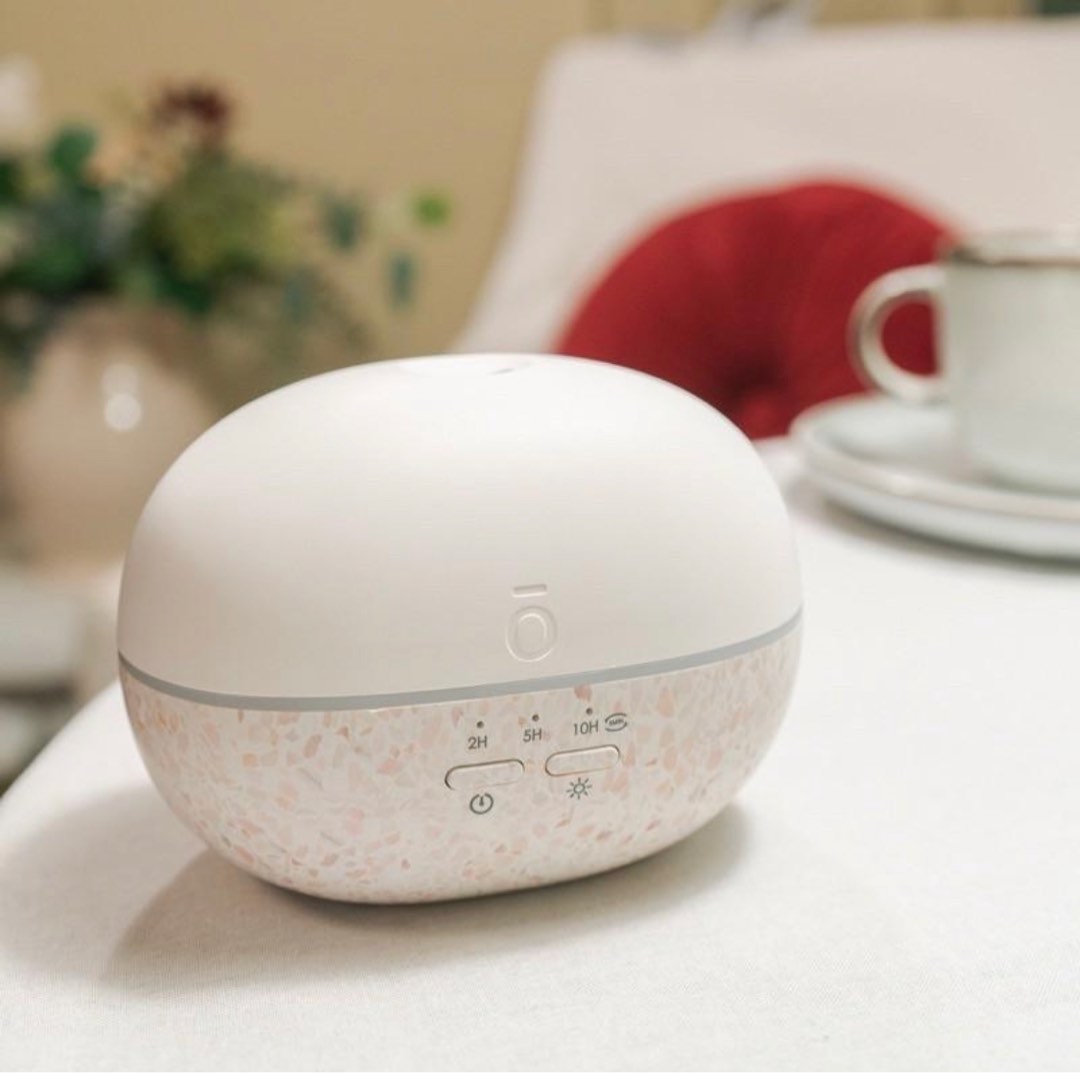 doTERRA Pebble Diffuser with FOC Lavender 5ml, Furniture & Home Living ...