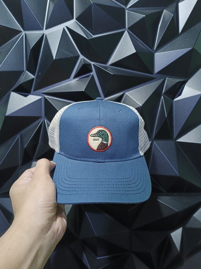 DUCK HEAD HUNTING TRUCKER HAT, Men's Fashion, Watches & Accessories, Caps & Hats on Carousell
