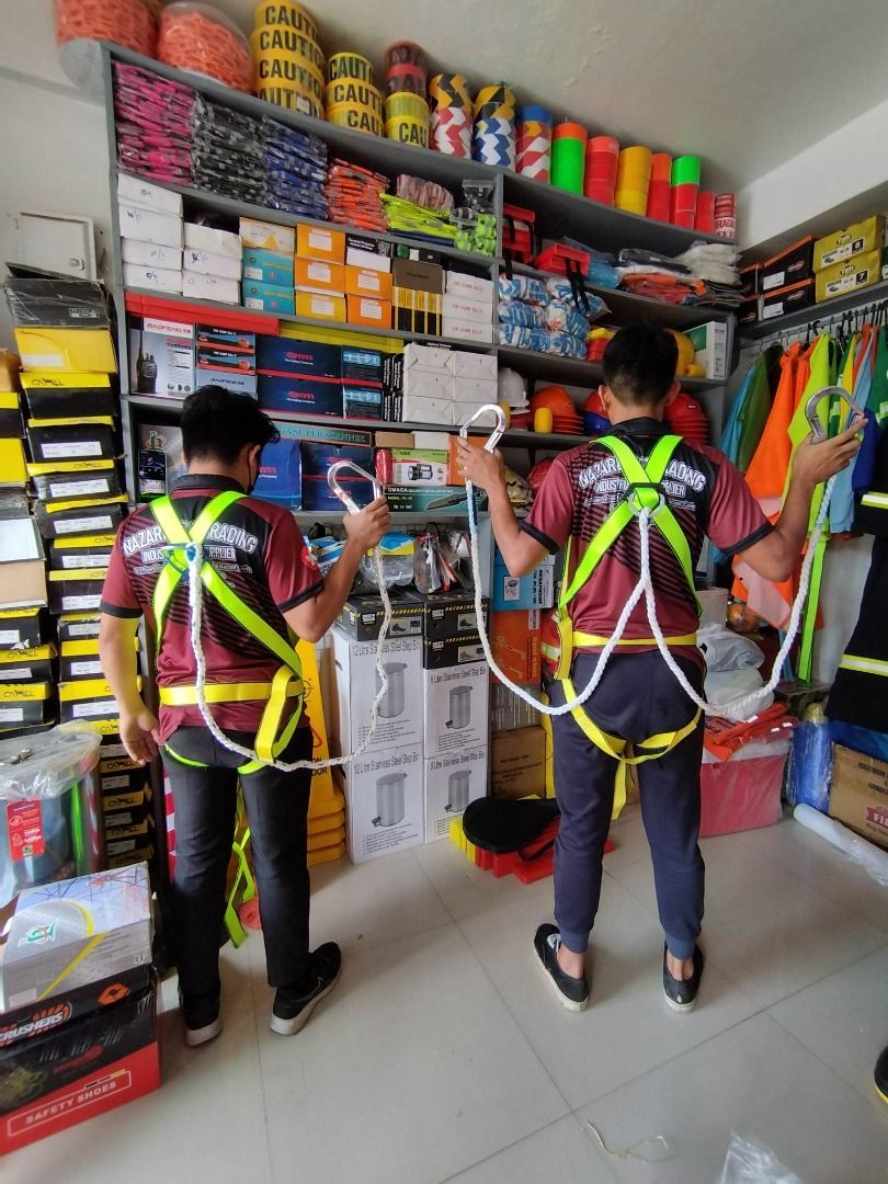 Full Body Harness with shock absorber & double hook OXYN on Carousell Full Body Harness with shock absorber & double hook OXYN on Carousell