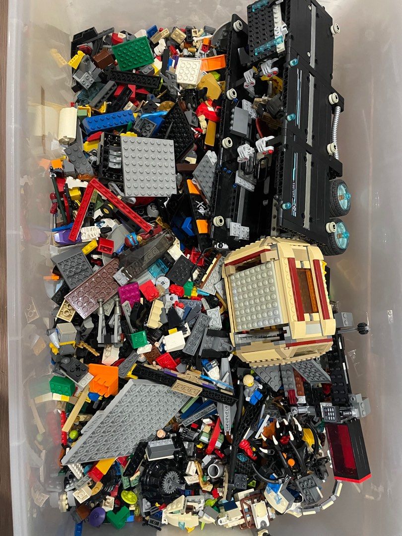 huge Lego box(25+ sets unsorted), Hobbies & Toys, Toys & Games on Carousell