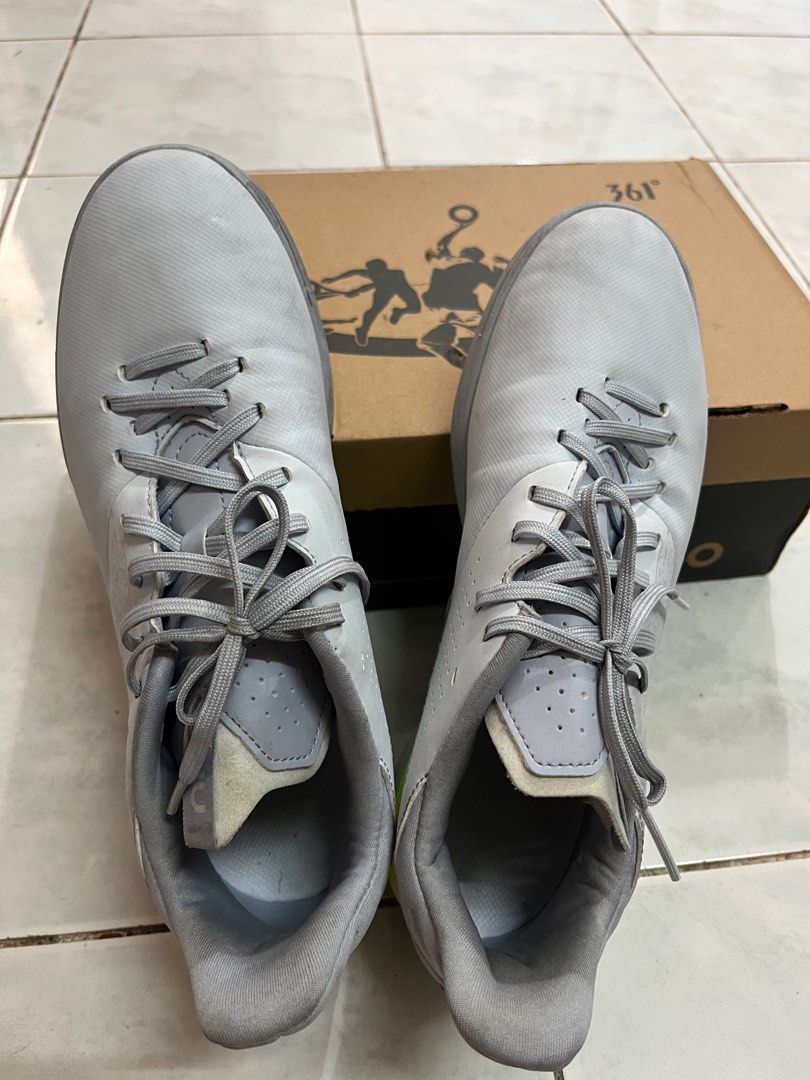 Kasut Futsal Jenama KIPSTA, Men's Fashion, Footwear, Boots on Carousell