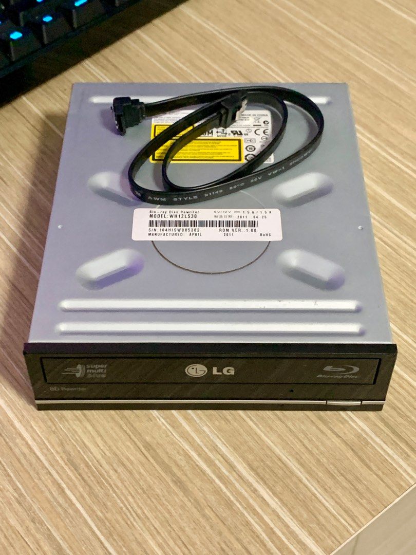 LG Blu-Ray Disc Rewriter / Reader, Computers & Tech, Parts ...