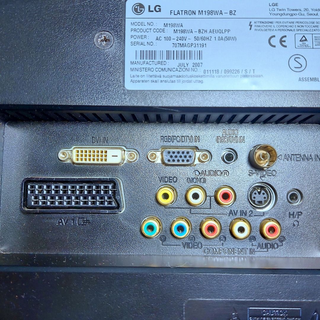 LG FLATRON - 19'' LCD TV Monitor Widescreen with AV Functions, No HDMI ...