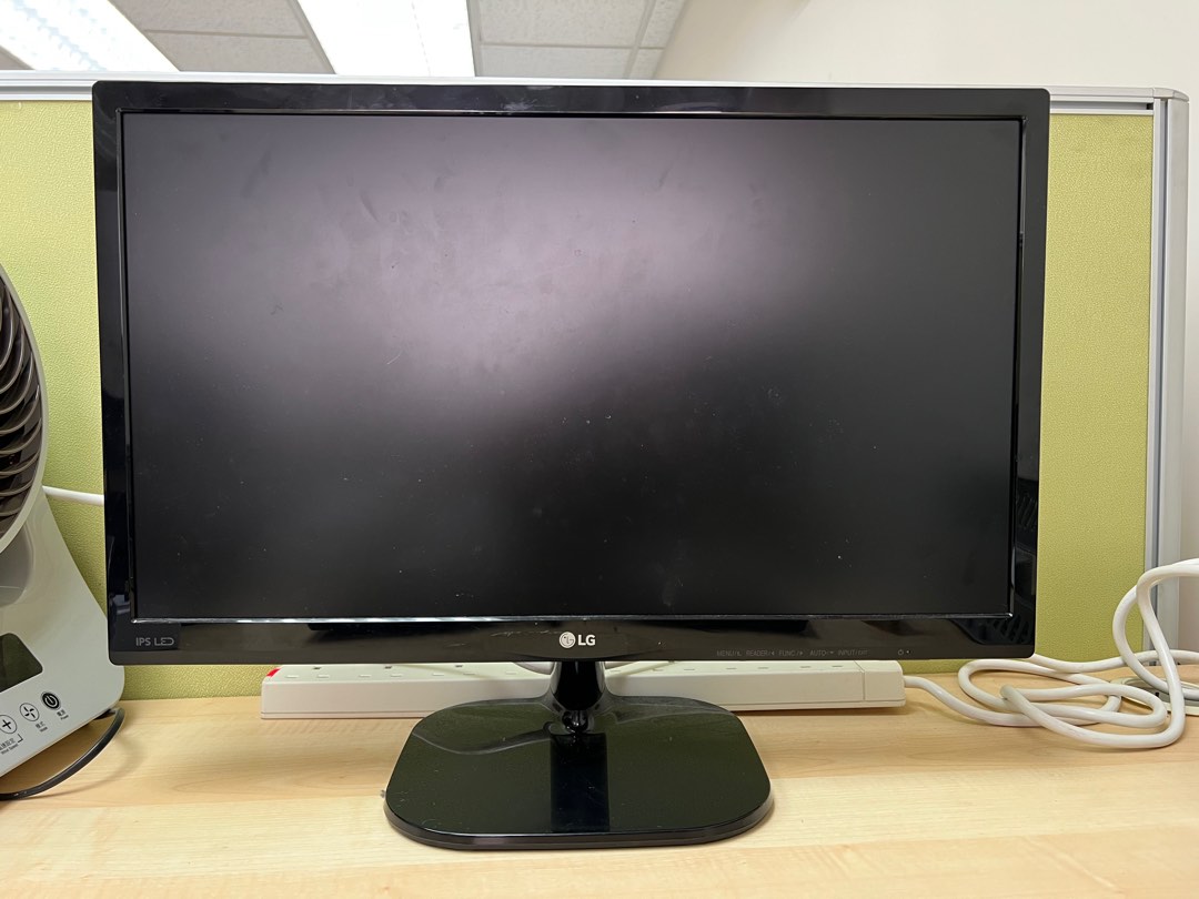 LG IPS LED 顯示屏 電腦mon 21.5吋, 電腦＆科技, 電腦周邊及配件, 電子屏幕 - Carousell