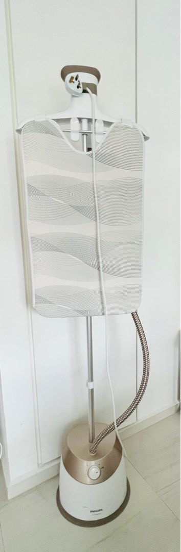 Lightly used Philips Easy Touch Plus Steam Iron, TV & Home Appliances ...