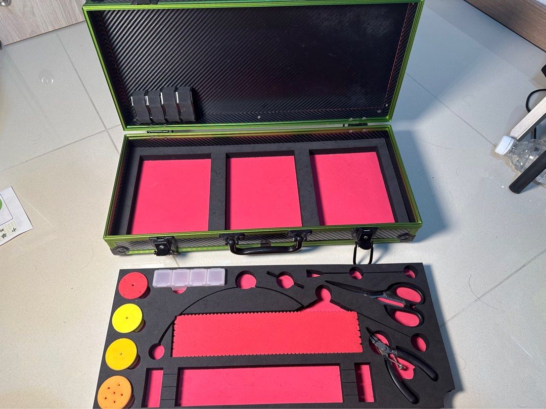 Magnetic Prawning case, Sports Equipment, Fishing on Carousell