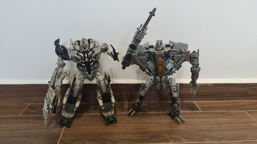 Megatron ROTF Movie Leader Class and Starscream ROTF Movie Leader Class ...