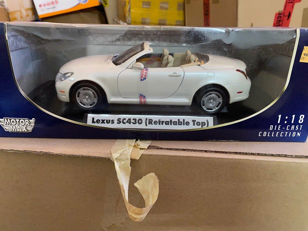 Motormax Lexus SC430 (Retratable Top) - White (1:18 scale), Hobbies ...