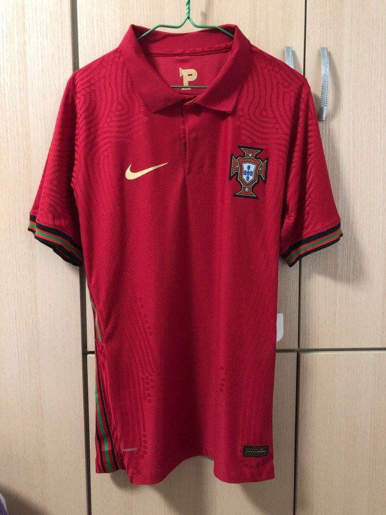 Nike Portugal Home kit ( 20/21 ), Men's Fashion, Activewear on Carousell