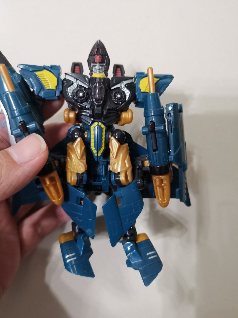 Original TRANSFORMERS ROTF NEST DIRGE DELUXE REVENGE OF THE FALLEN ...