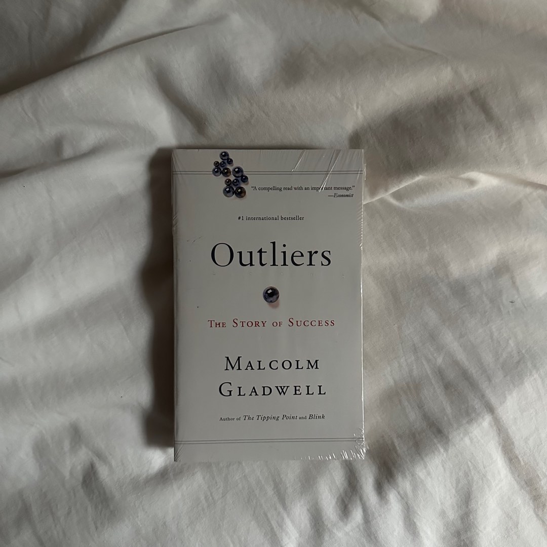 Outliers - malcolm gladwell, Buku & Alat Tulis, Buku di Carousell