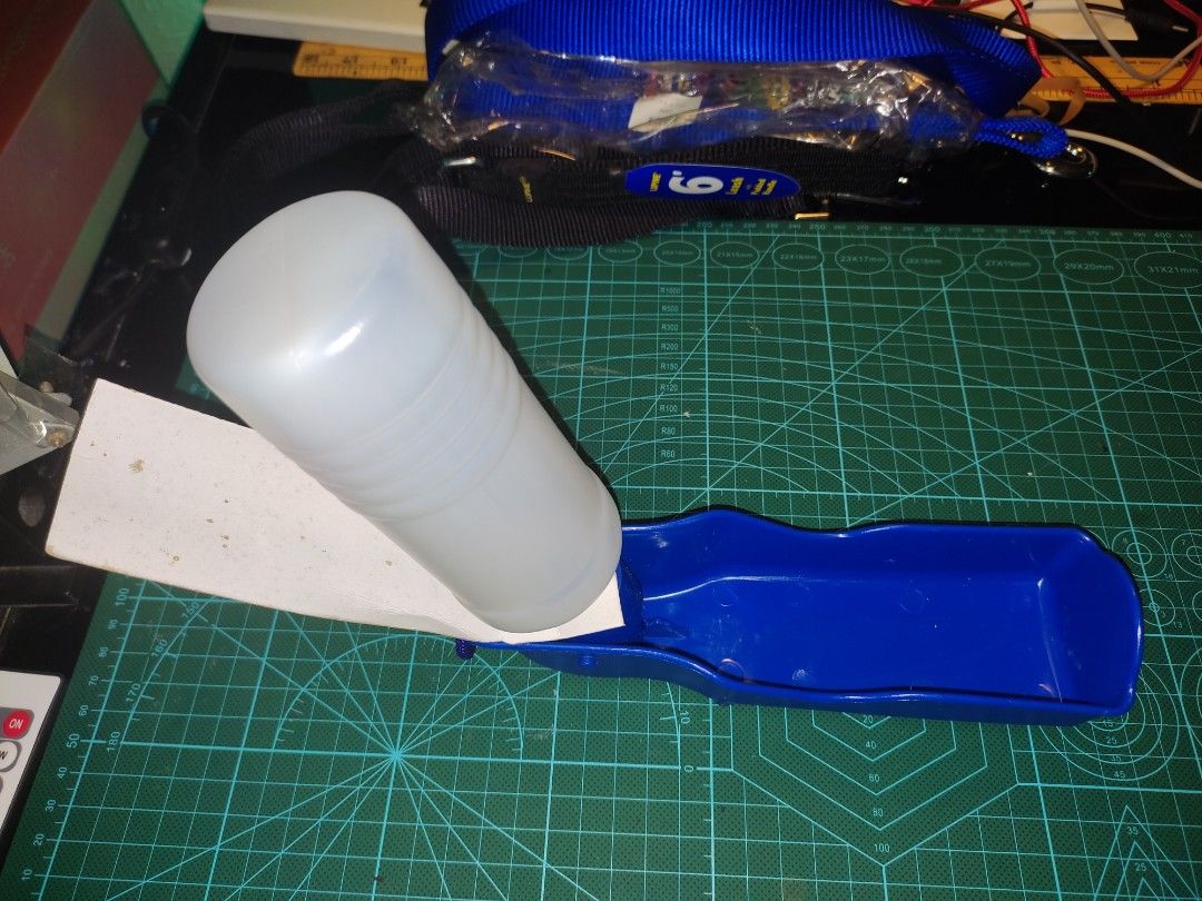 Pet Squeeze Portable Water Bottle Drinking Trough, Pet Supplies, Homes ...