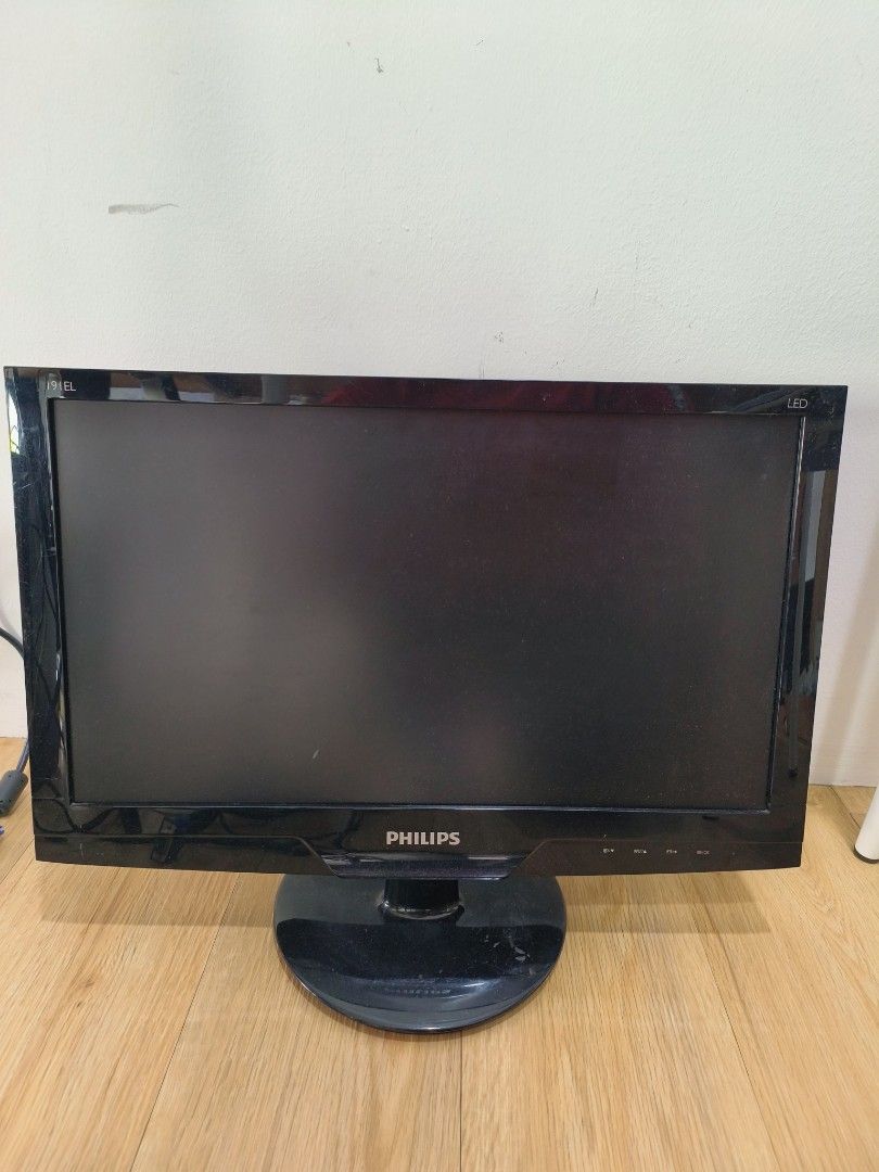 Philips LED monitor 19inch flat slim model, Computers & Tech, Parts ...