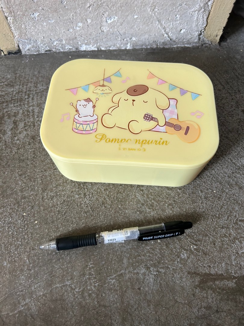 Pompompurin accessories storage box with mirror, Hobbies & Toys, Toys ...