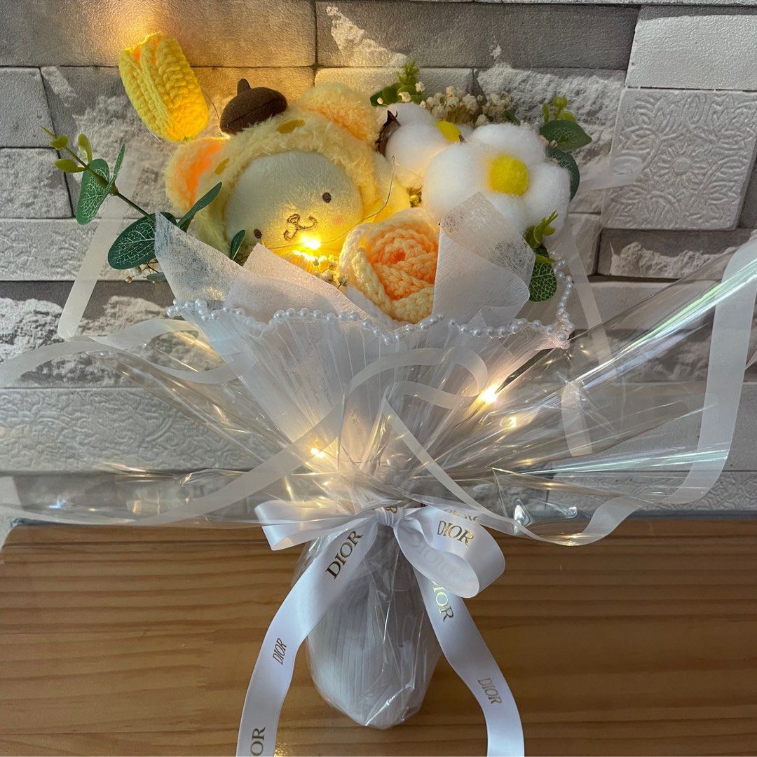 Pompompurin Flower Bouquet Crochet Sanrio Flower Bouquet Birthday ...