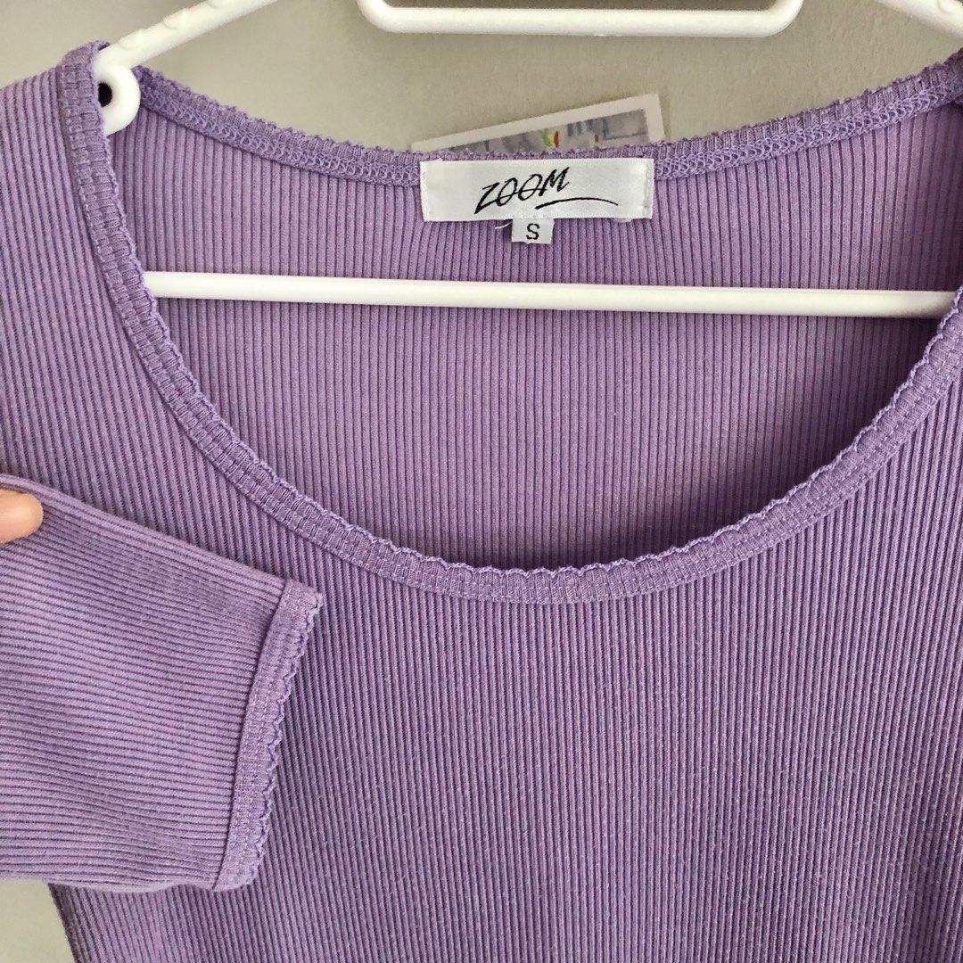 Purple ribbed top y2k, Women's Fashion, Tops, Shirts on Carousell