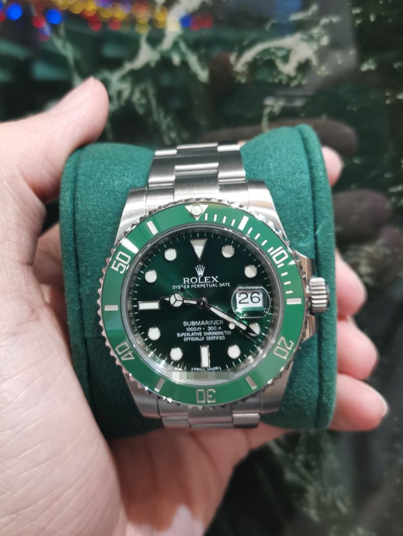 Rolex Submariner Green Hulk 116610lv, Luxury, Watches on Carousell