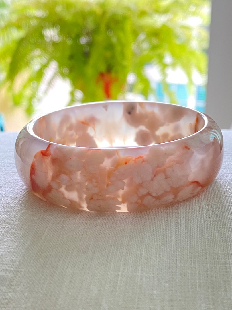 Sakura Agate Bangle, Women's Fashion, Jewelry & Organisers, Precious ...